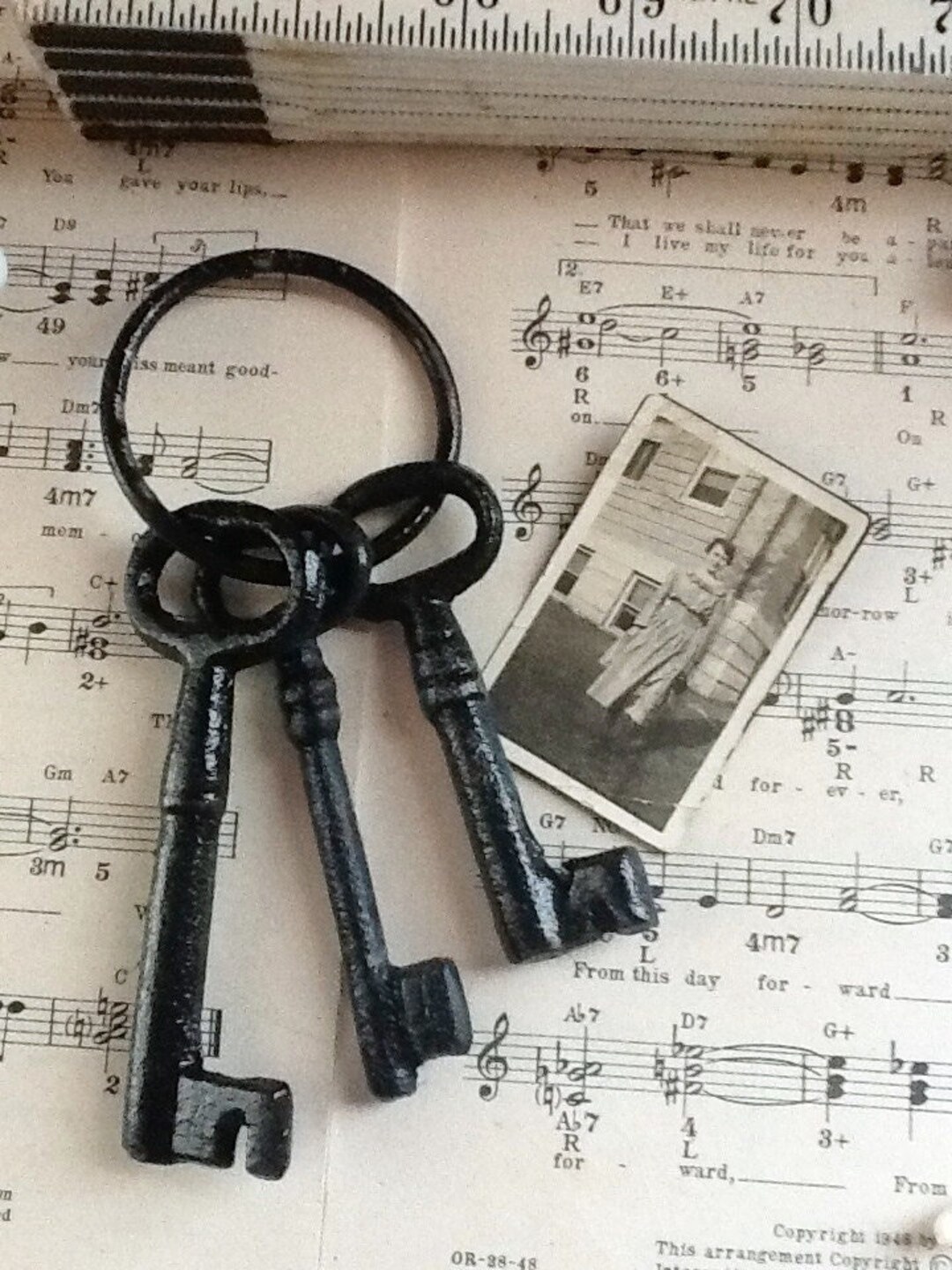 Ebony Black Skeleton Keys-home Decor-rustic -cast Iron-winter-vintage ...