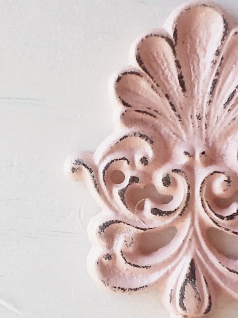 Old World -shabby Pink Wall Hook-scroll Seashell -cast Iron-french ...