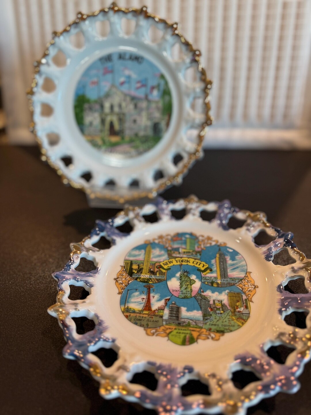 Vintage Souvenir Plate Set – the Alamo & New York City – Reticulated ...