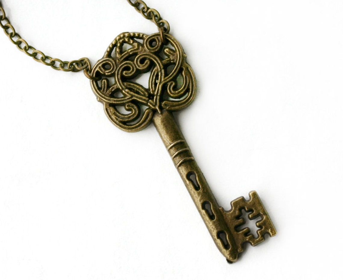 Skeleton Key Necklace in Antique Brass - Etsy