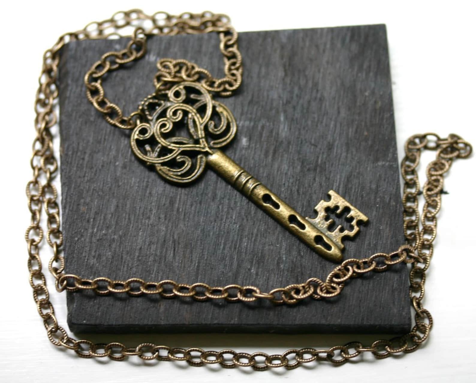 Skeleton Key Necklace in Antique Brass - Etsy