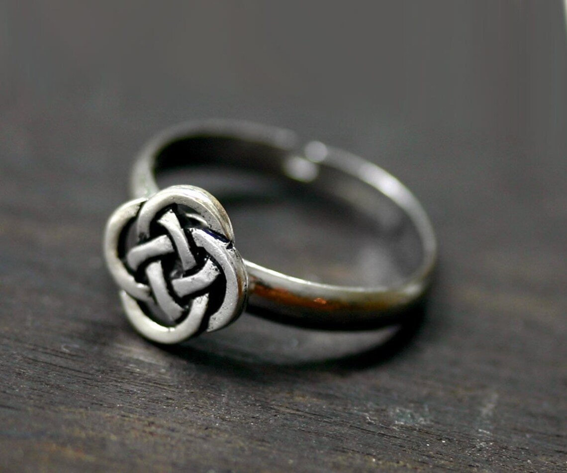 Celtic Ring Eternity Love Knot Infinity Ring | Etsy