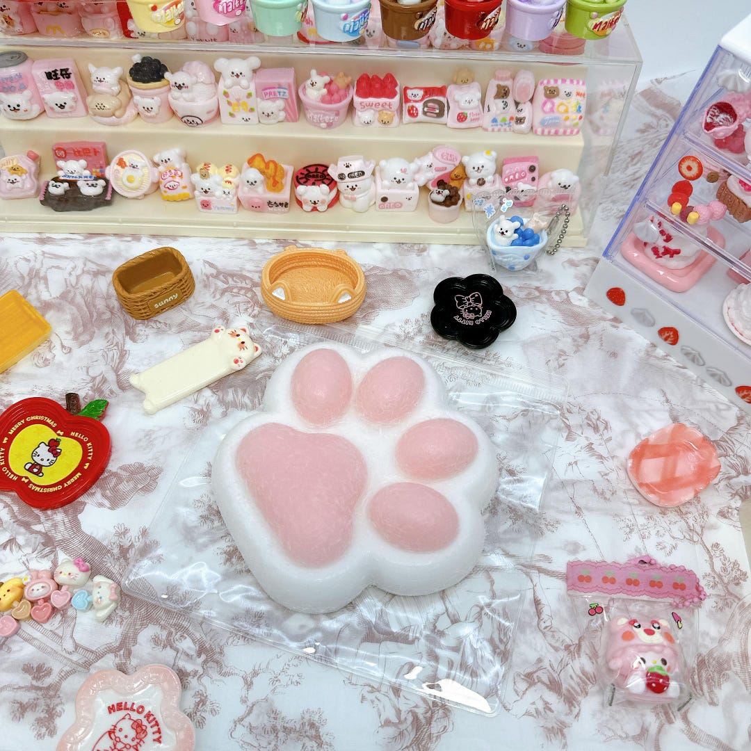 Ultra Soft Cat Paw Squishy | Giant Flocked Silicone Stress Toy | Kawaii ...