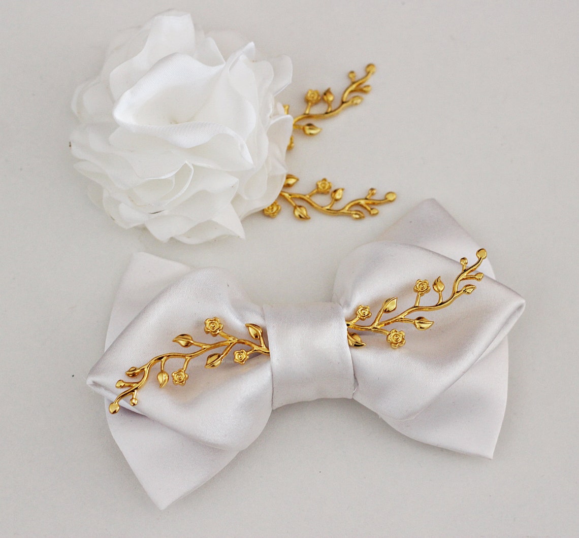 White Bow Tie Lapel Pin Set, Wedding, Groom Satin Bowtie Groomsmen ...