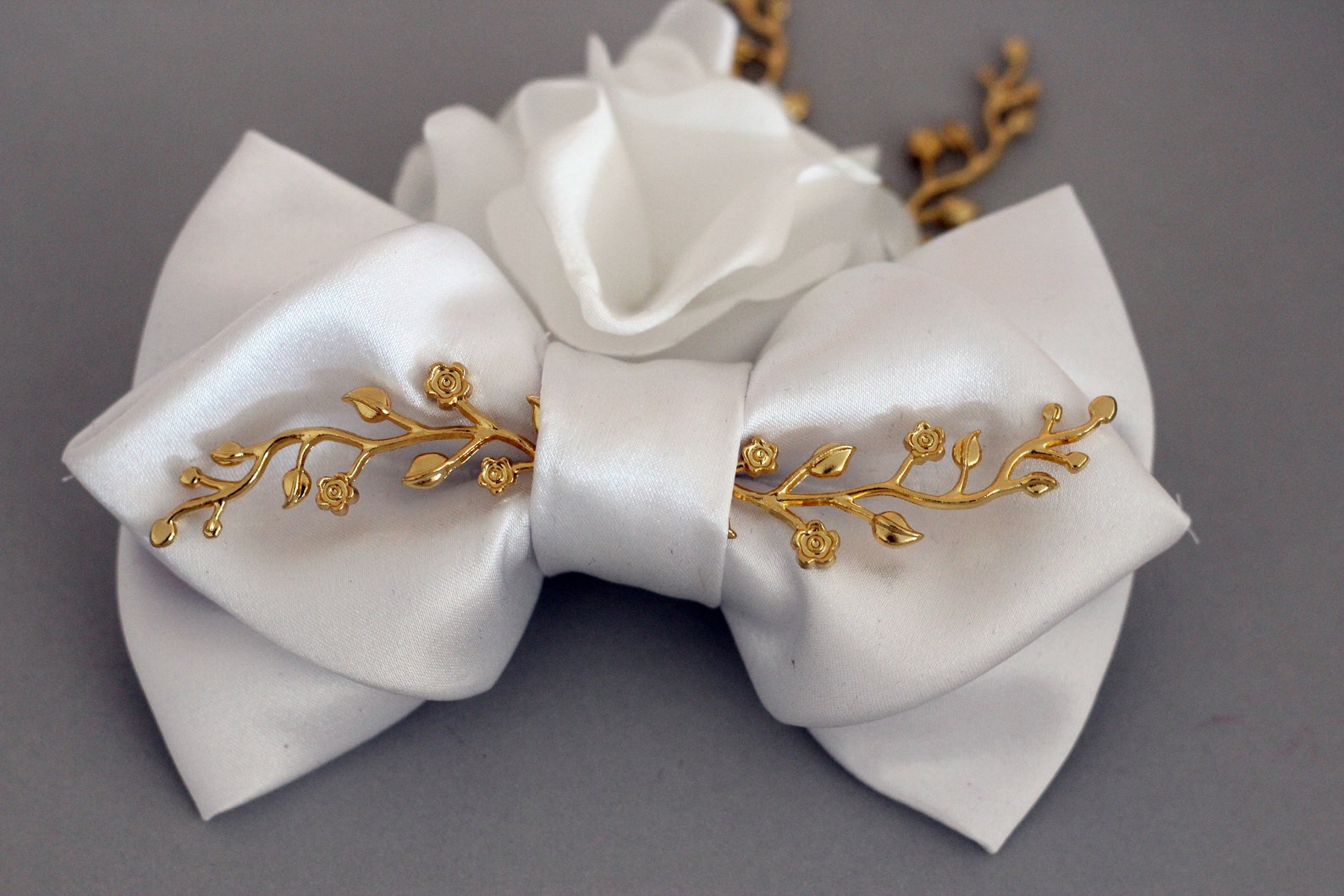 White Bow Tie Lapel Pin Set Wedding Groom Satin Bowtie - Etsy