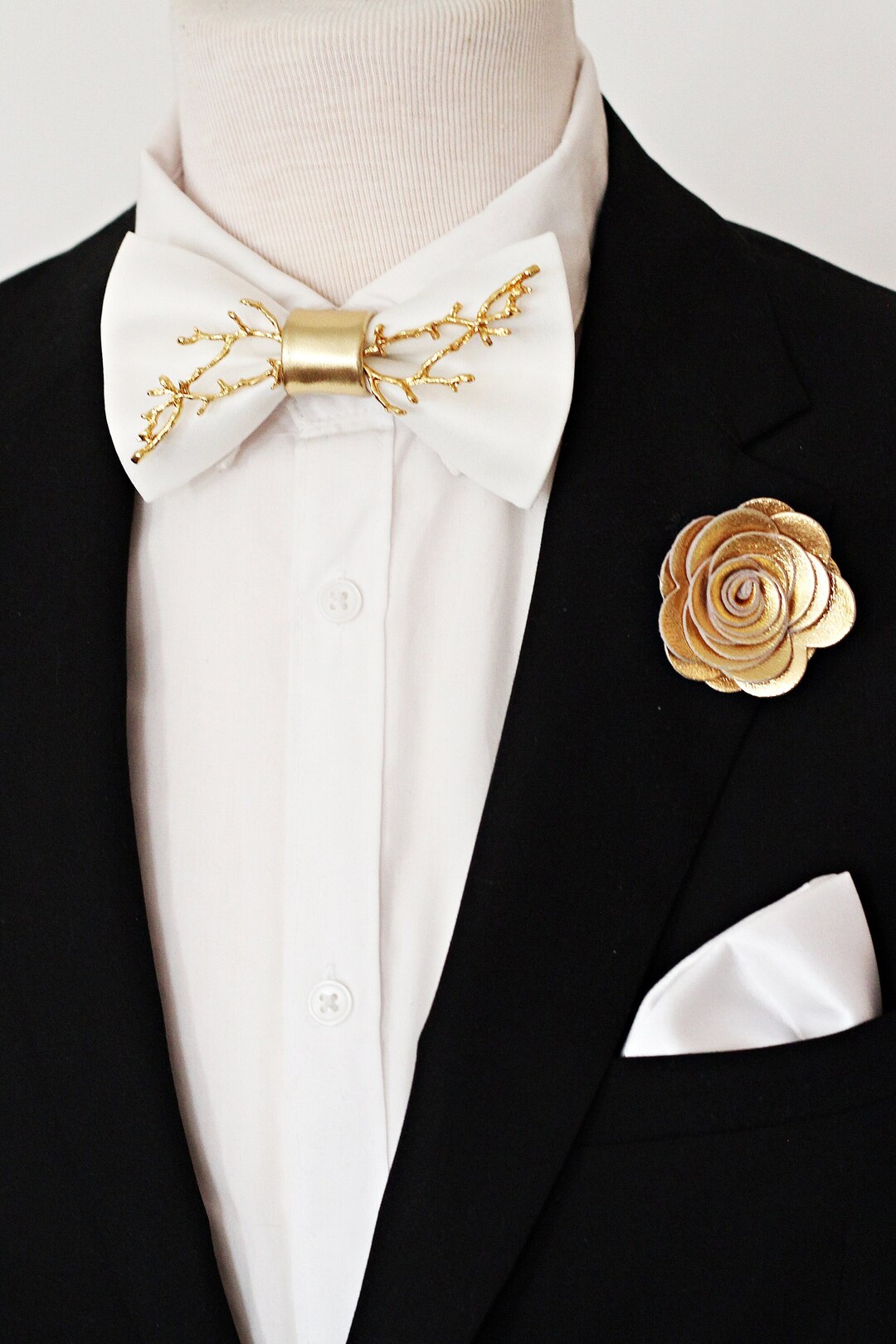 White Bow Tie Lapel Pin Set, Wedding, Groom Satin Bowtie Groomsmen ...