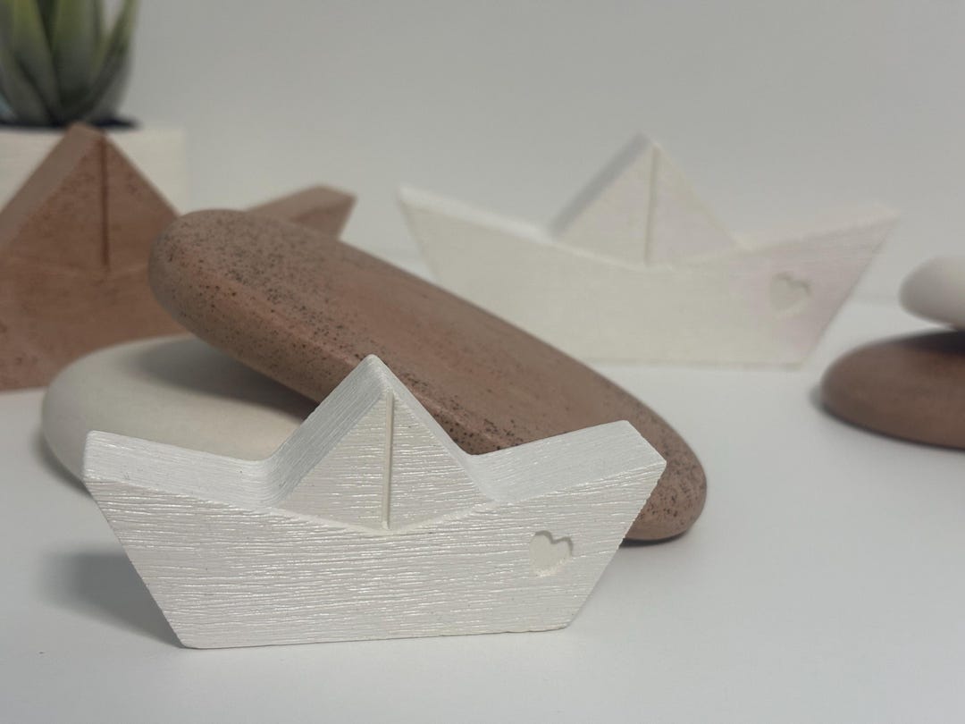 Mini Boat Figurine Set – Handmade Gypsum Nautical Decor With Stones ...