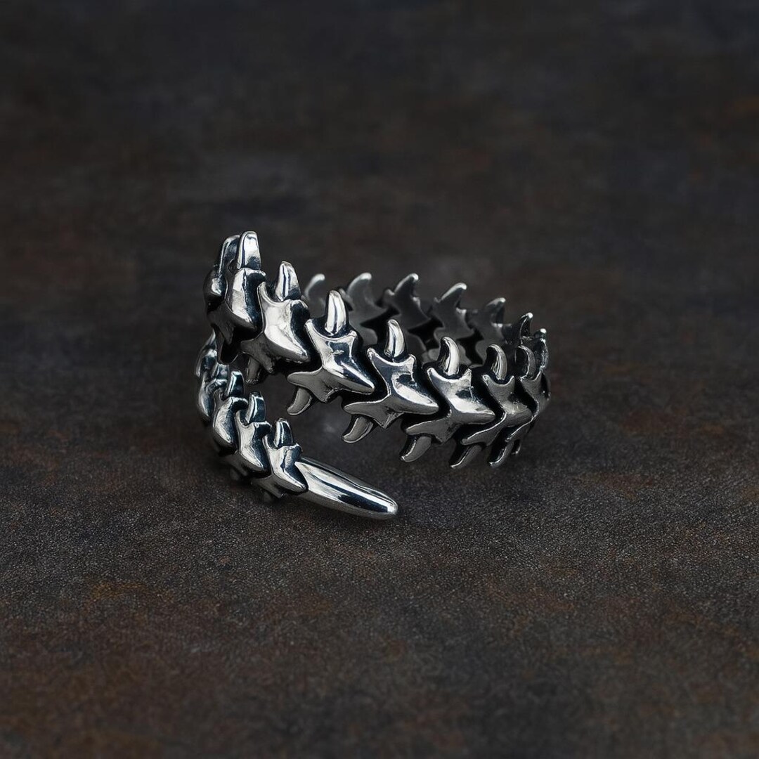 Adjustable Centipede Spine Ring | Gothic Punk Bone Jewelry | Skeleton ...