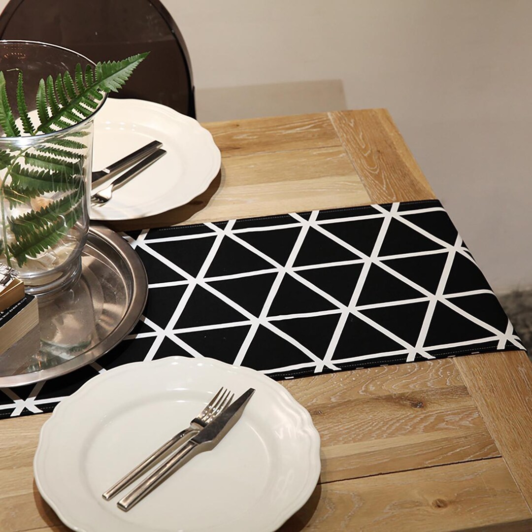 Triangle Coffee Table Runner,reusable Runner,wedding Table Linens,party ...
