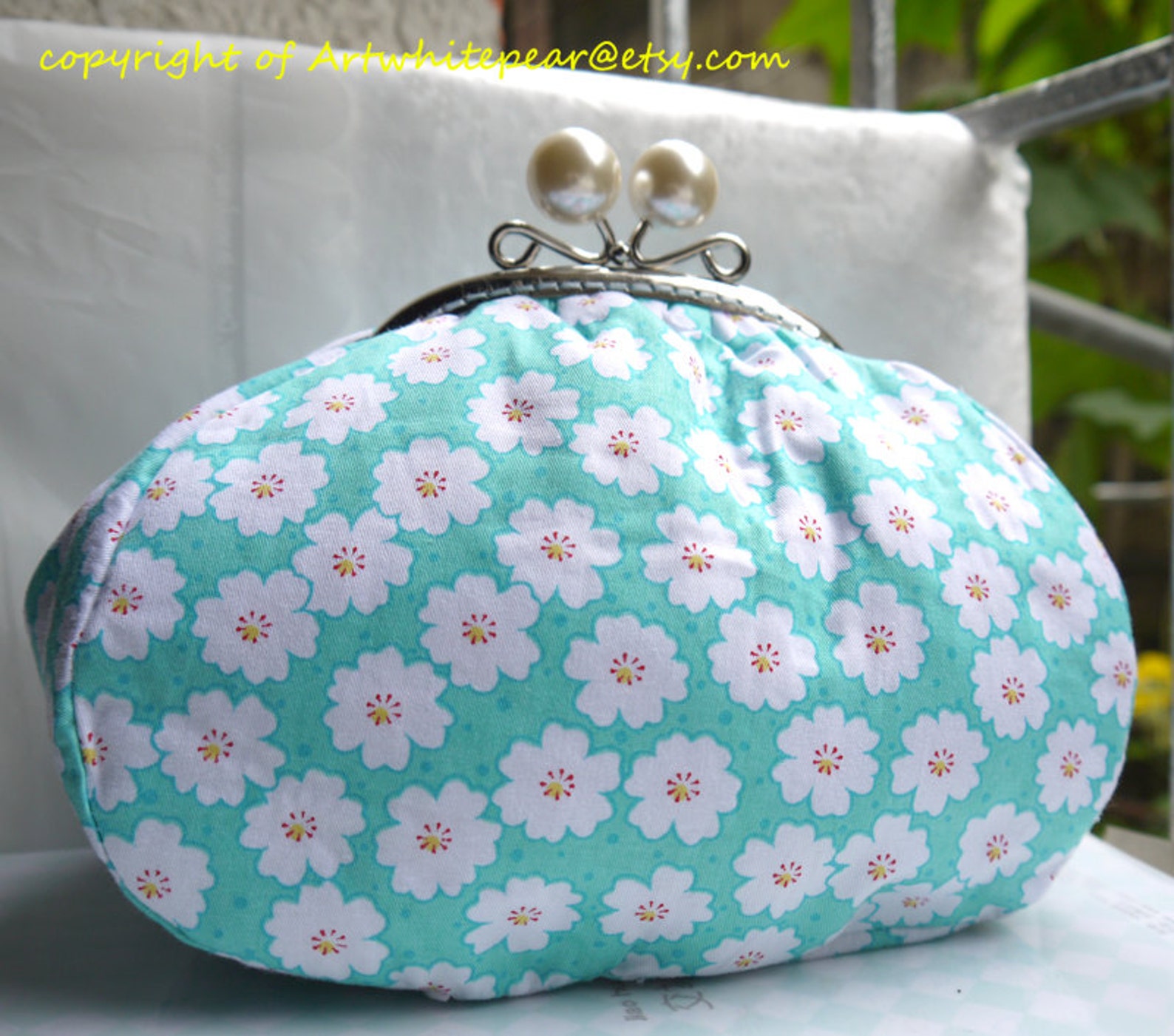 Pearl Sliver Kiss Lock Frame Women Wristlet Bridesmaids | Etsy