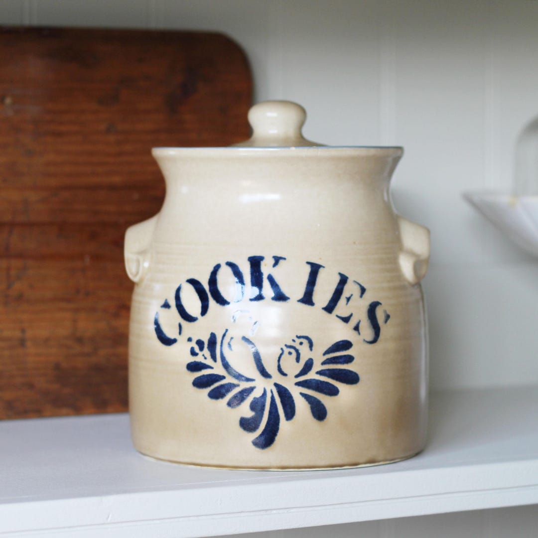 Vintage Pfaltzgraff Folk Art Cookie Jar Salt Glazed Flow Blue Cookie ...