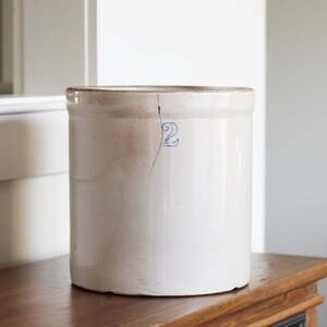 Antique Stoneware Saltglazed 2 Gallon Crock - Primitive Cream Stoneware ...