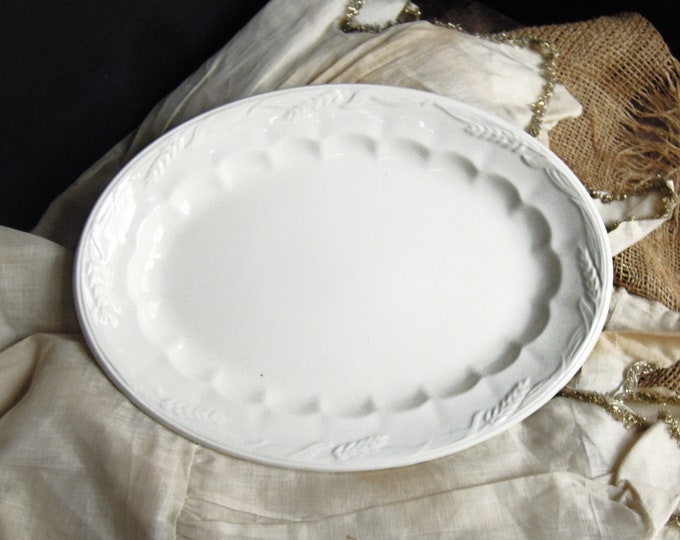 Vintage English Oval Platter / Serving Thanksgiving Christmas Platter ...