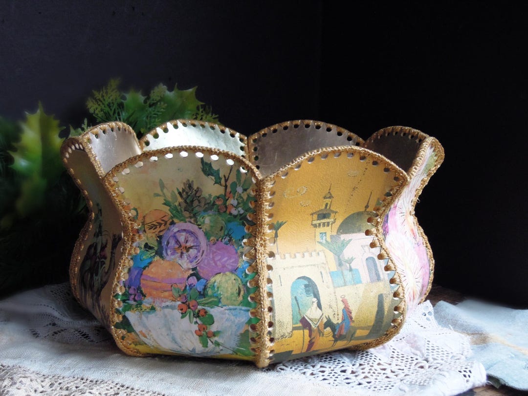Vintage Christmas Card Basket / Hand Crafted Christmas Basket / Vintage ...