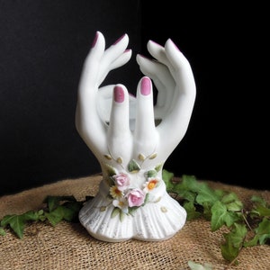 Vintage Bisque Hand Vase / Display Hand Jewelry Hand Vase / Made in Japan Lefton - Etsy