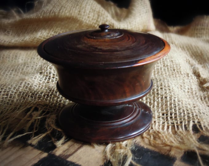 Antique Treen Turned Round Wood Box Finial Wood Saffron Box / Spice Box ...