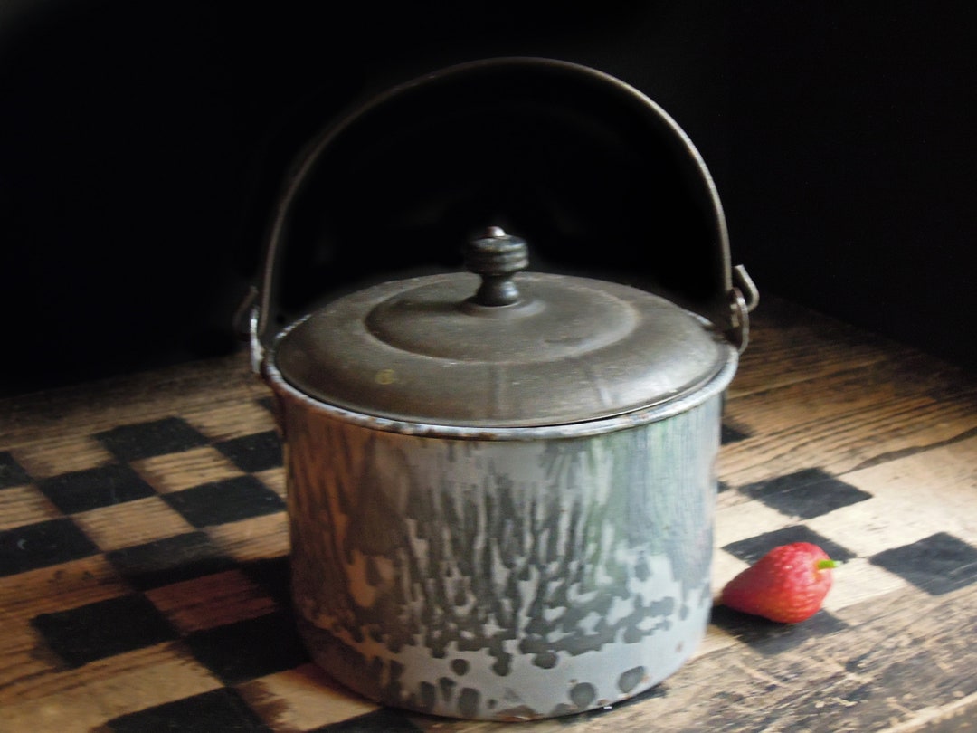 Antique Grey & White Enamel Metal Miner's Lunch Box Tin Lunch Pail ...