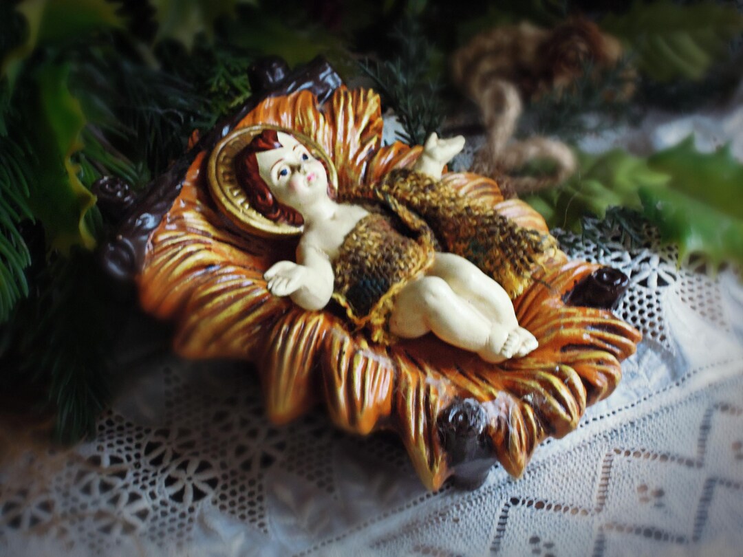 Vintage 4.75" Italian Baby Jesus Nativity Figurine in Manger ...