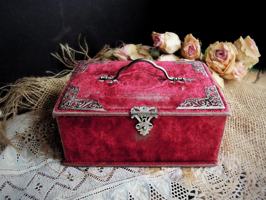 Antique Victorian Red Velvet Sewing Box / Velvet Jewelry Case ...
