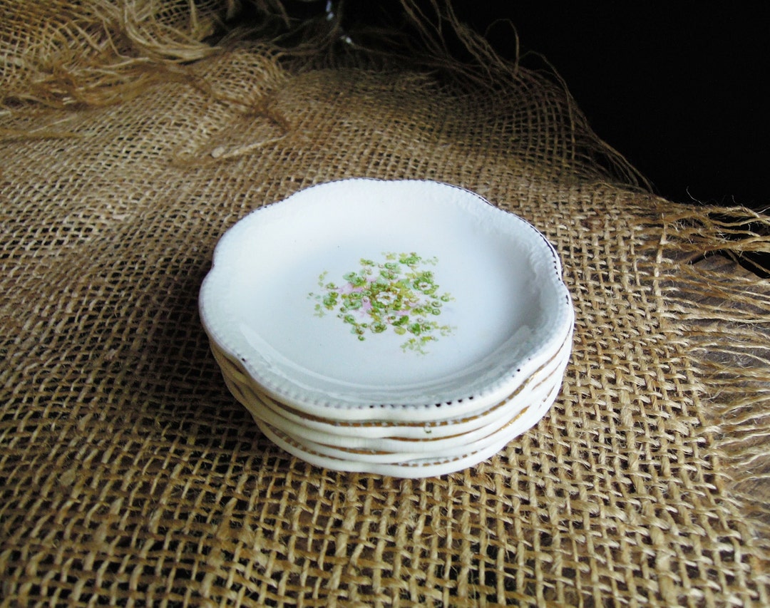Five Vintage Antique Butter Pats / Semi-porcelain W H Grindley England ...