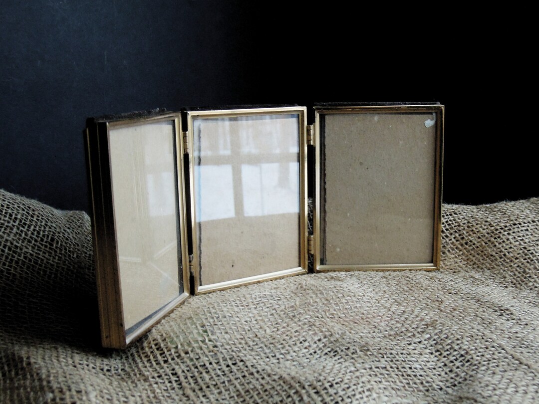 Fabulous Vintage Rectangular Folding Triptych Picture Frame / Gold ...