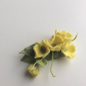 Felt Brooch Yellow Flowers Handmade Felt Brooch Wool Brooch Flowers ...