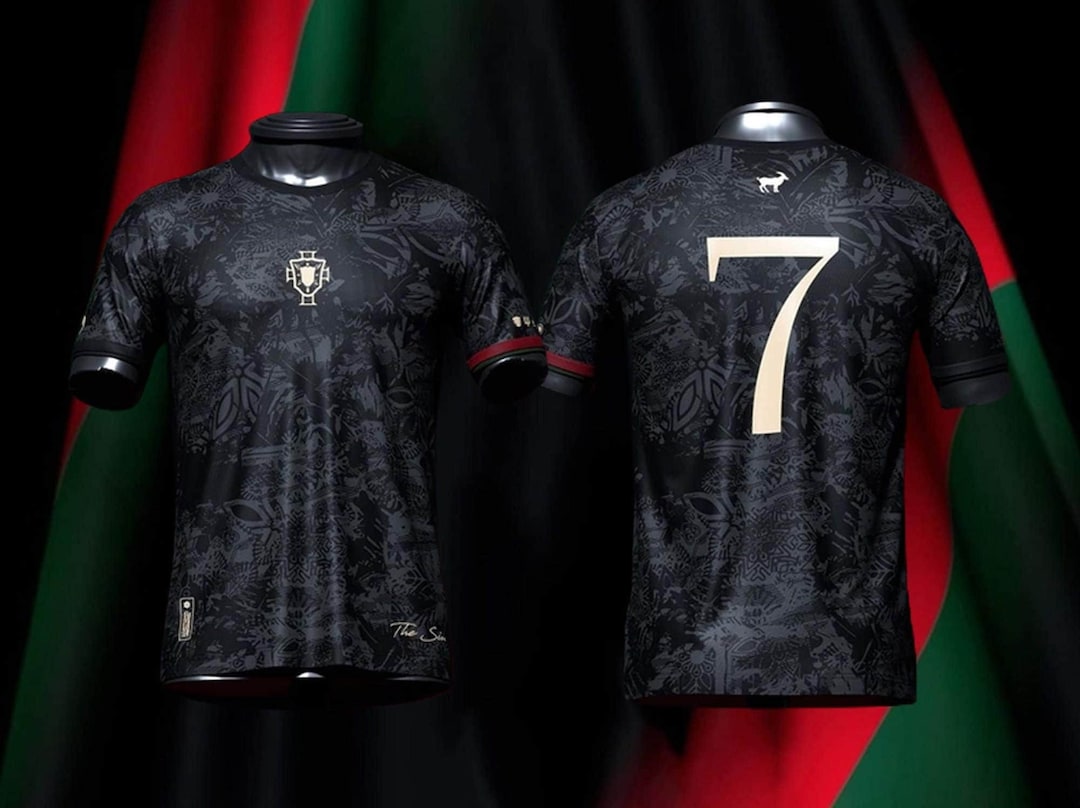 Maillot Ronaldo Embrace Greatness 2024, Maillot Goat, Maillot Ronaldo ...