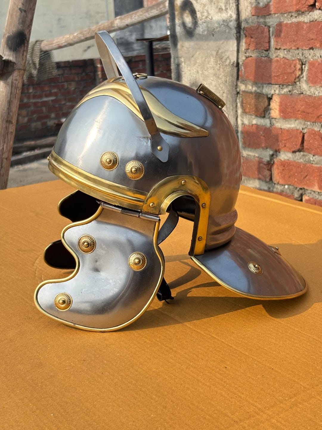 Imperial Roman Helmet Medieval Gallic G Helmet 18 Gauge Armor Trooper ...
