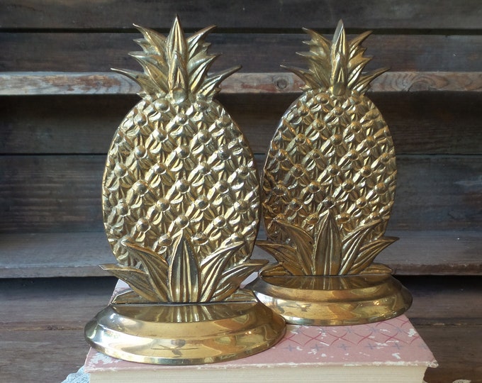 Vintage BRASS PINEAPPLE BOOKENDS, Brass Bookends, Welcome Pineapple ...