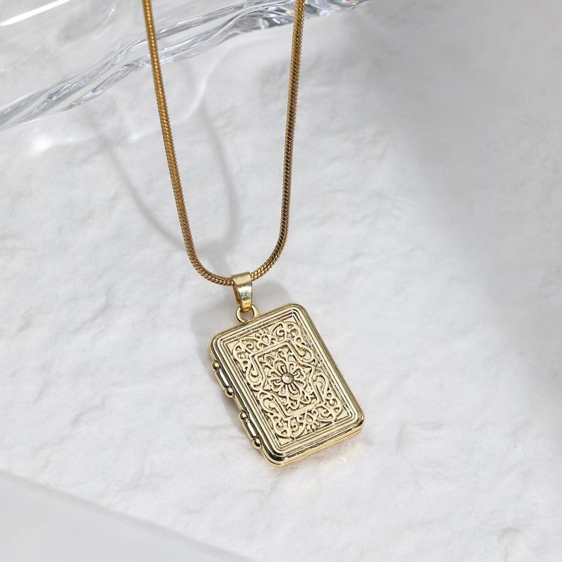 Memorial Photo Locket Necklace, Custom Gold Vintage Locket, Handmade ...