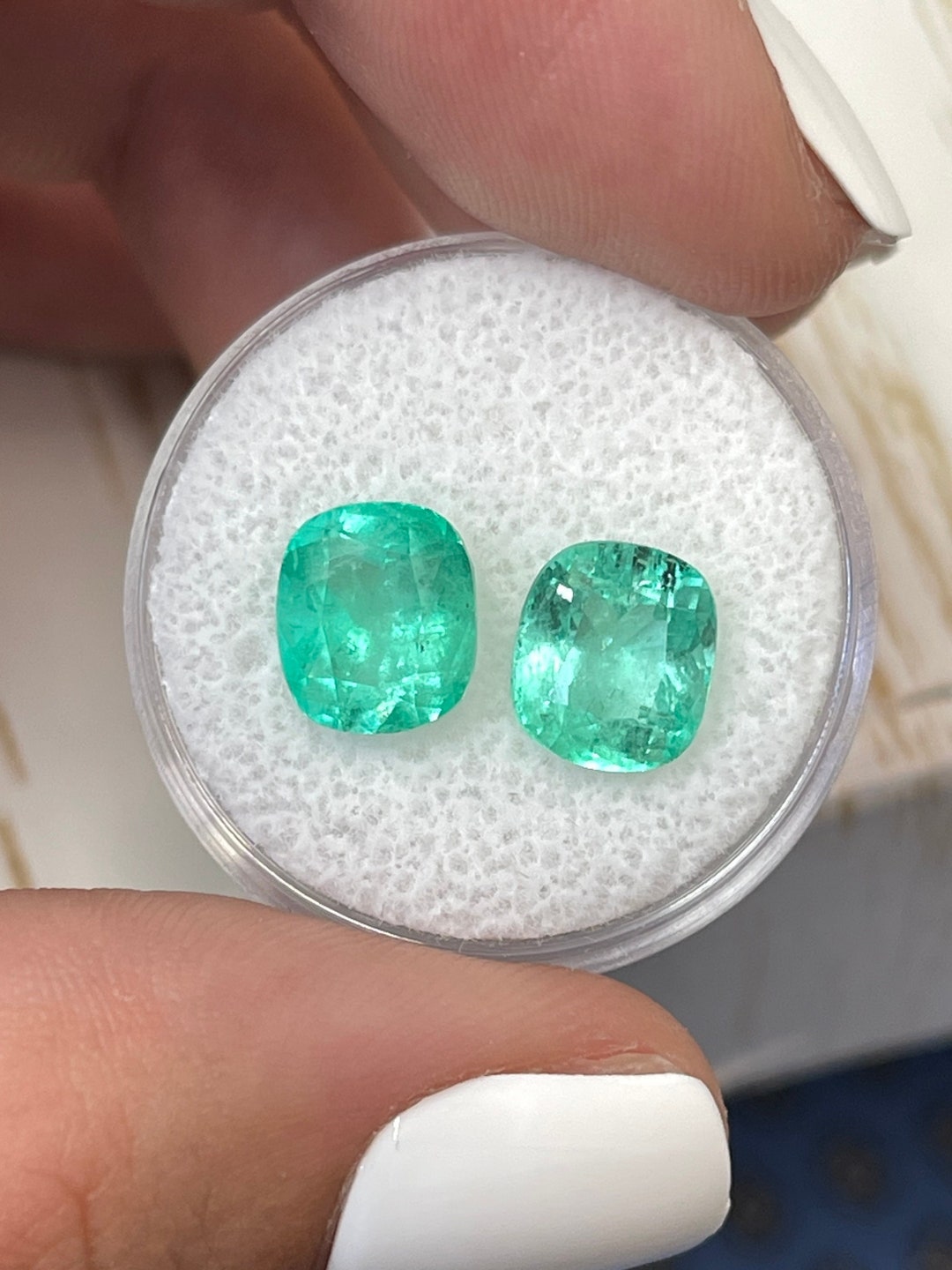 5.61tcw 9x8 Matching Light Bluish Green Natural Loose Colombian ...