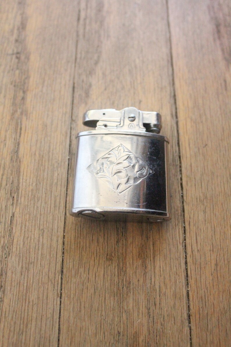 Vintage 80's Silver Chrome Ornate Etched Superlighter by Metro - Etsy