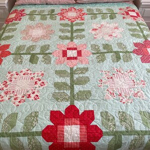 Edelweiss, a Thimble Blossoms Quilt - Etsy
