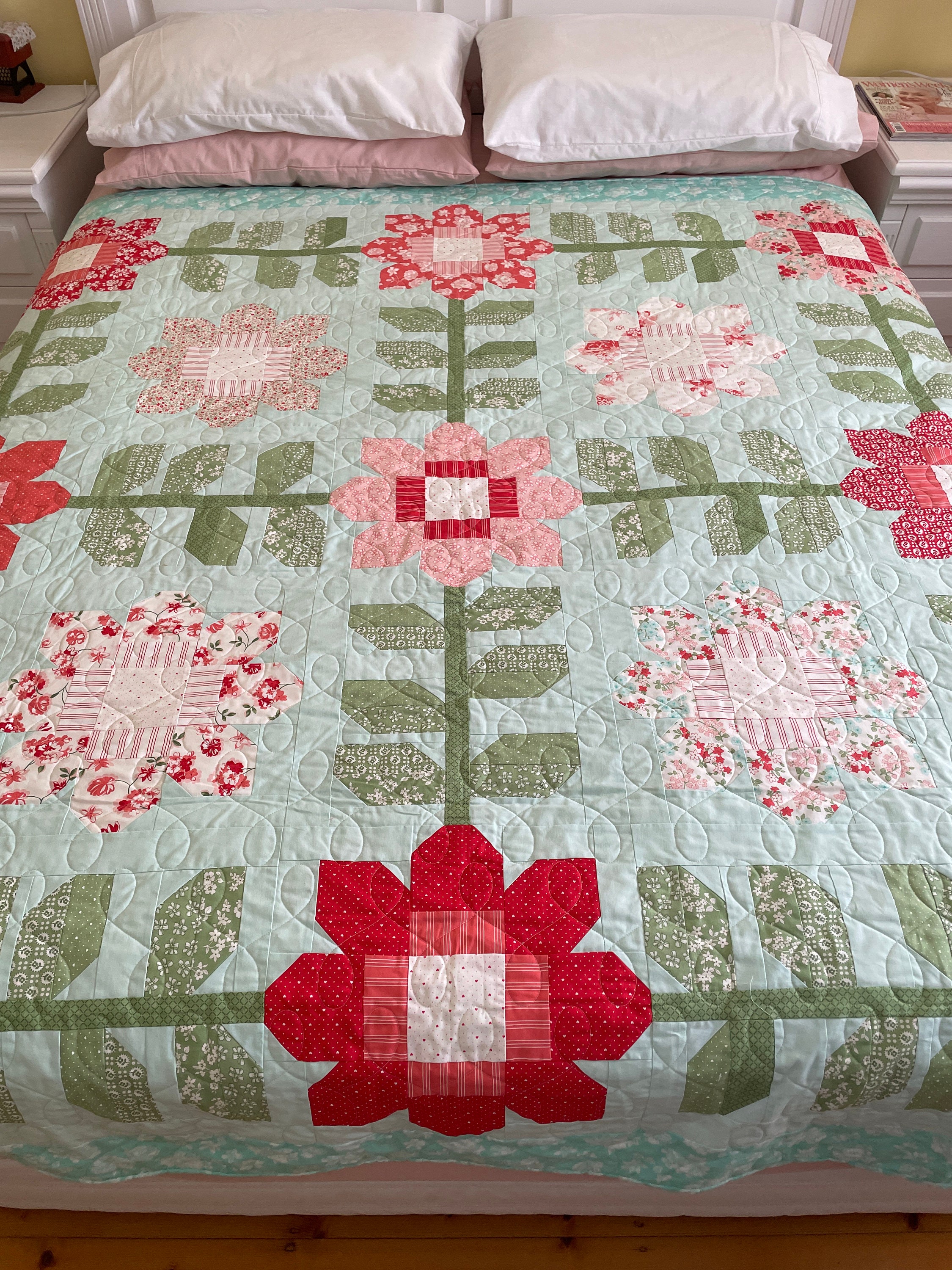 Edelweiss, a Thimble Blossoms Quilt - Etsy