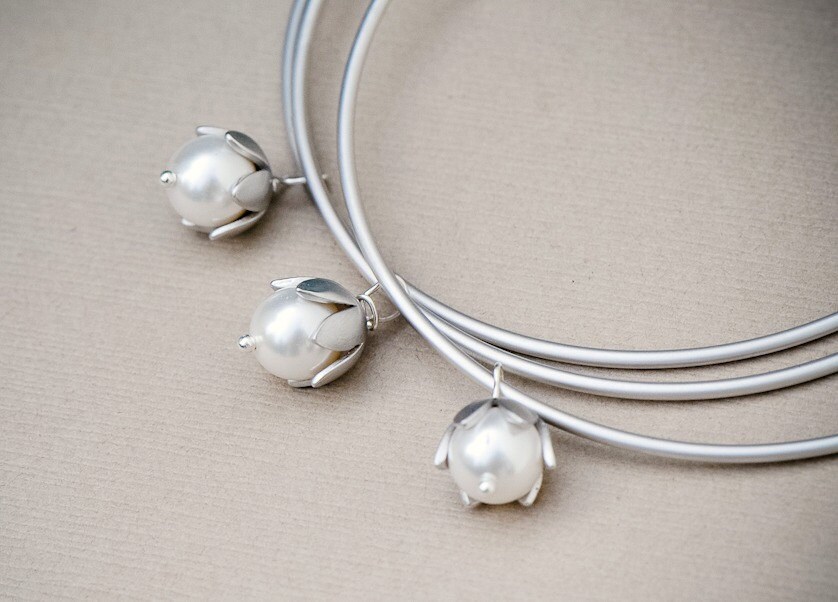 SILVER Bangles Bracelet Pearl Bracelet Bangles Set of Three - Etsy