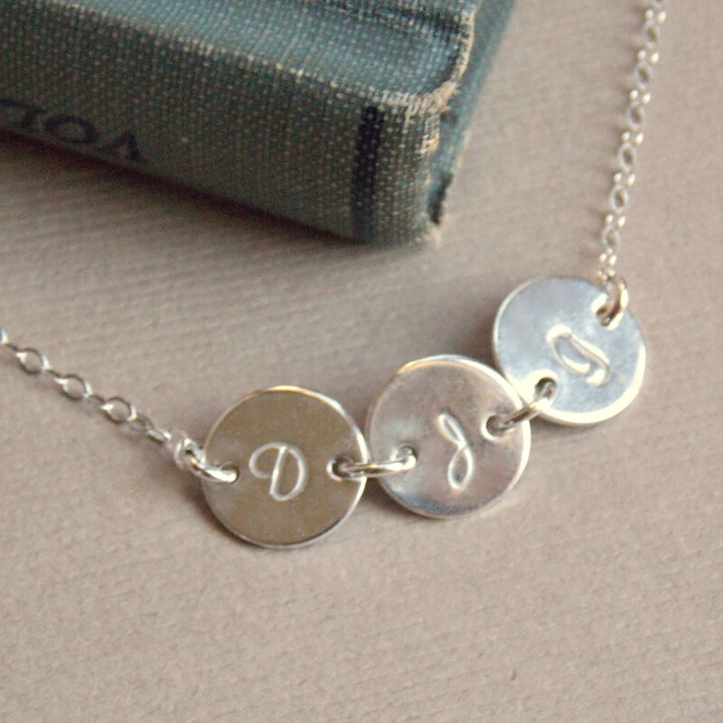 Silver Disc Necklace - Etsy