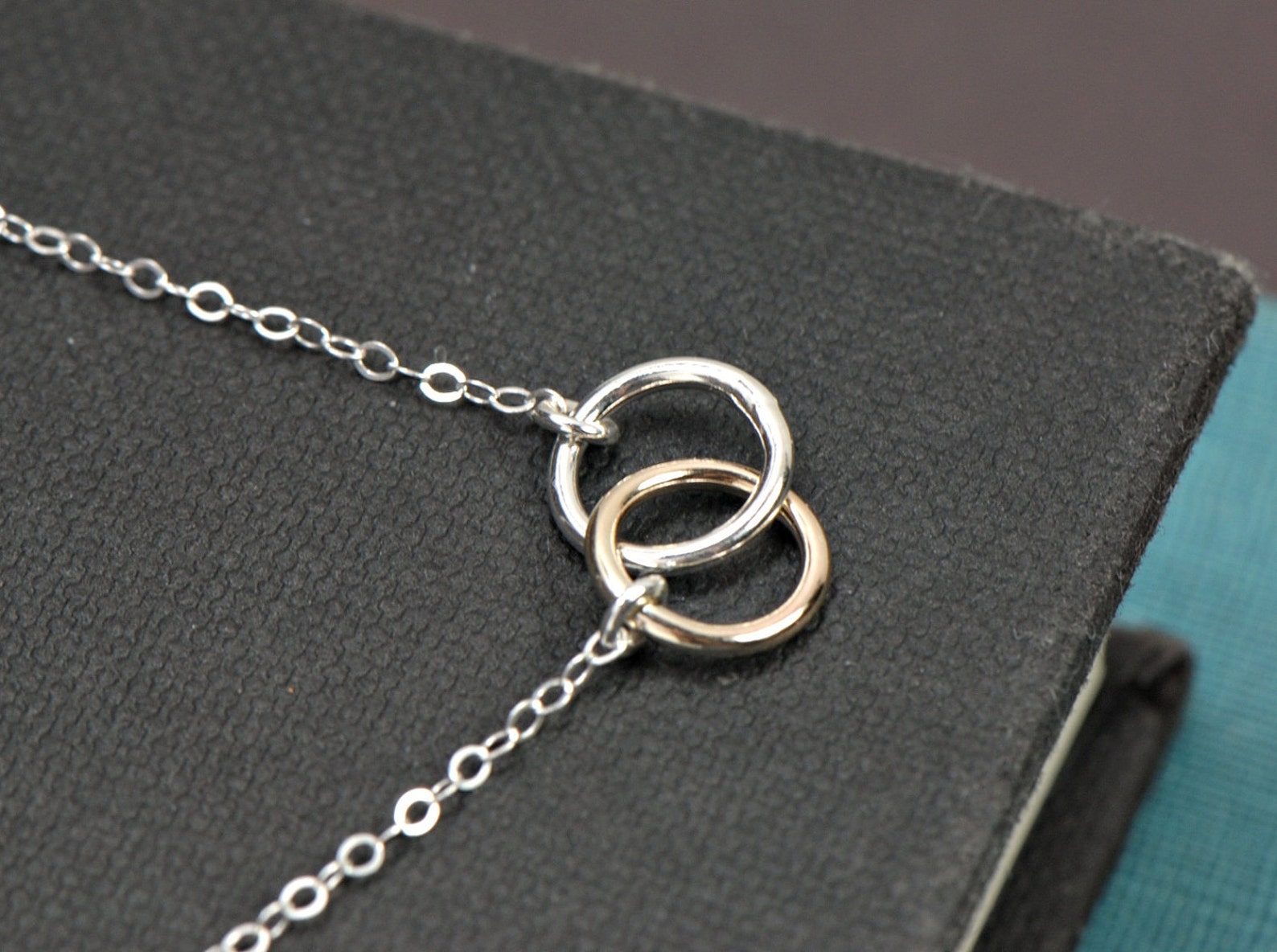 Two Circle Necklace Interlocking Rings Necklace Connected - Etsy