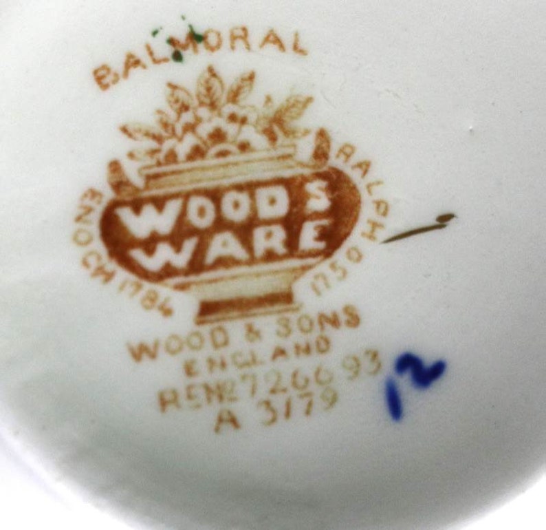 Vintage 1927 Woods Ware Balmoral Set of 5 Teacup Duos and Large Slop ...