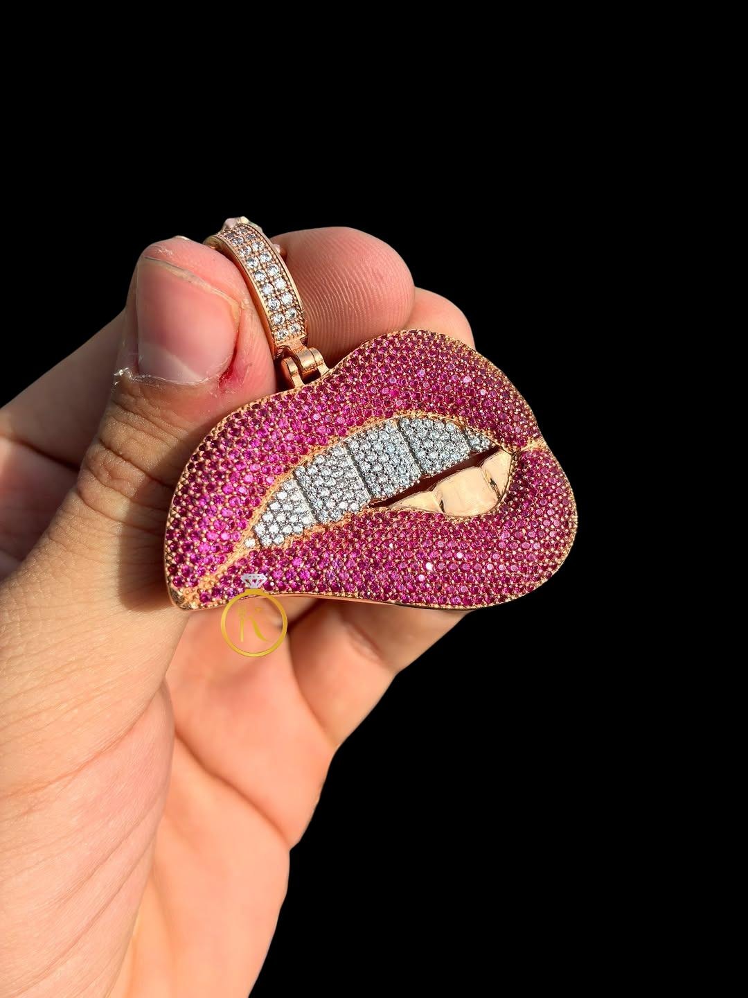 Custom Iced Out Hip Hop Pink Lips Pendant, Moissanite 925 Sterling ...