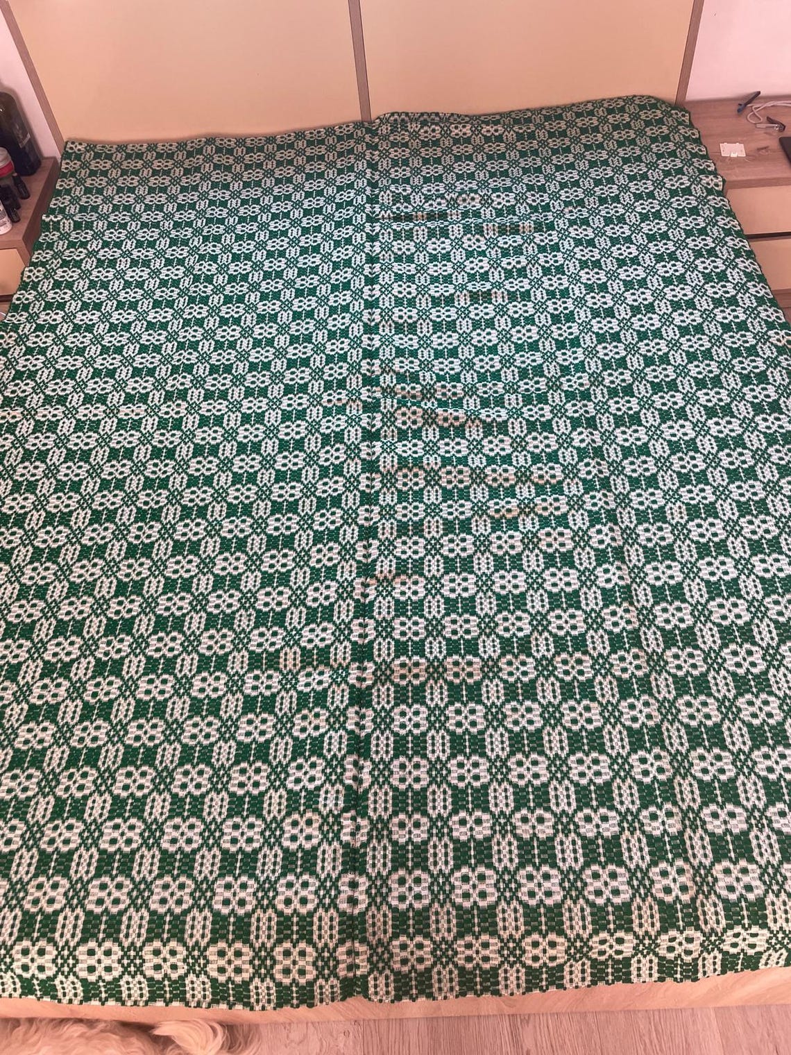 Vintage Romanian Wool Blanket – Green & White, Handwoven, 40 Years Old ...