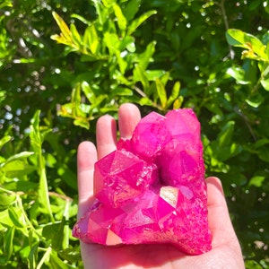 ANGEL AURA Crystal Quartz Cluster Hot Pink Platinum Coated NATURAL ...