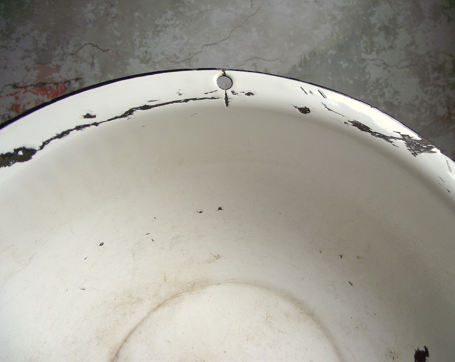 Farmhouse Enamelware Bowl Vintage White With Black Rim 12 - Etsy