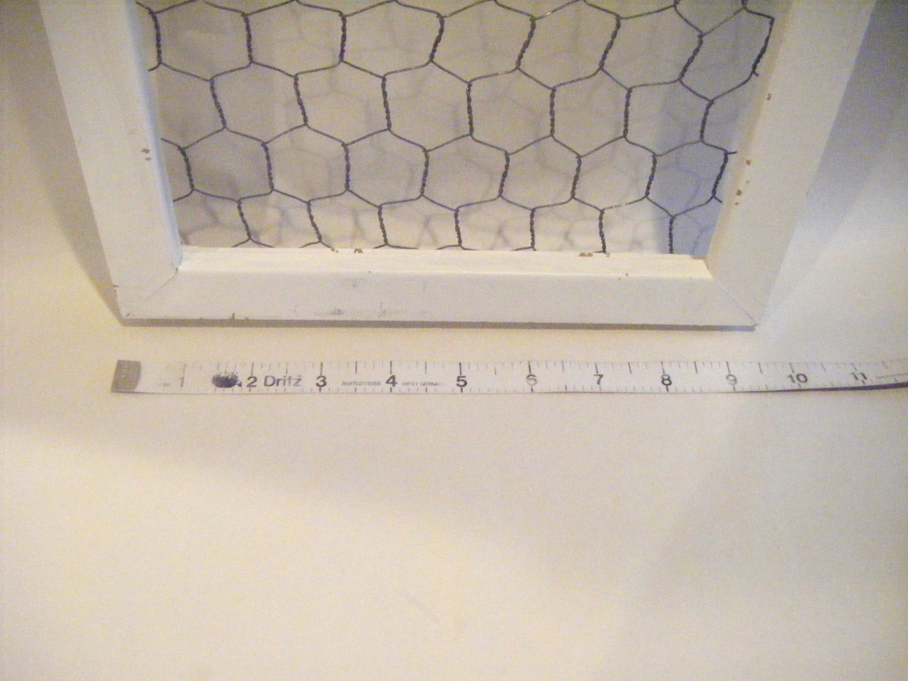 Distressed White Chicken Wire Frame Home Decor Farmhouse Shabby Chic ...