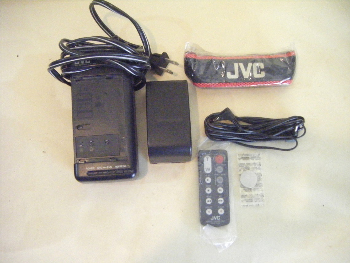 JVC GR-AXM4U Compact VHS Camcorder Camera Photography Pictures - Etsy