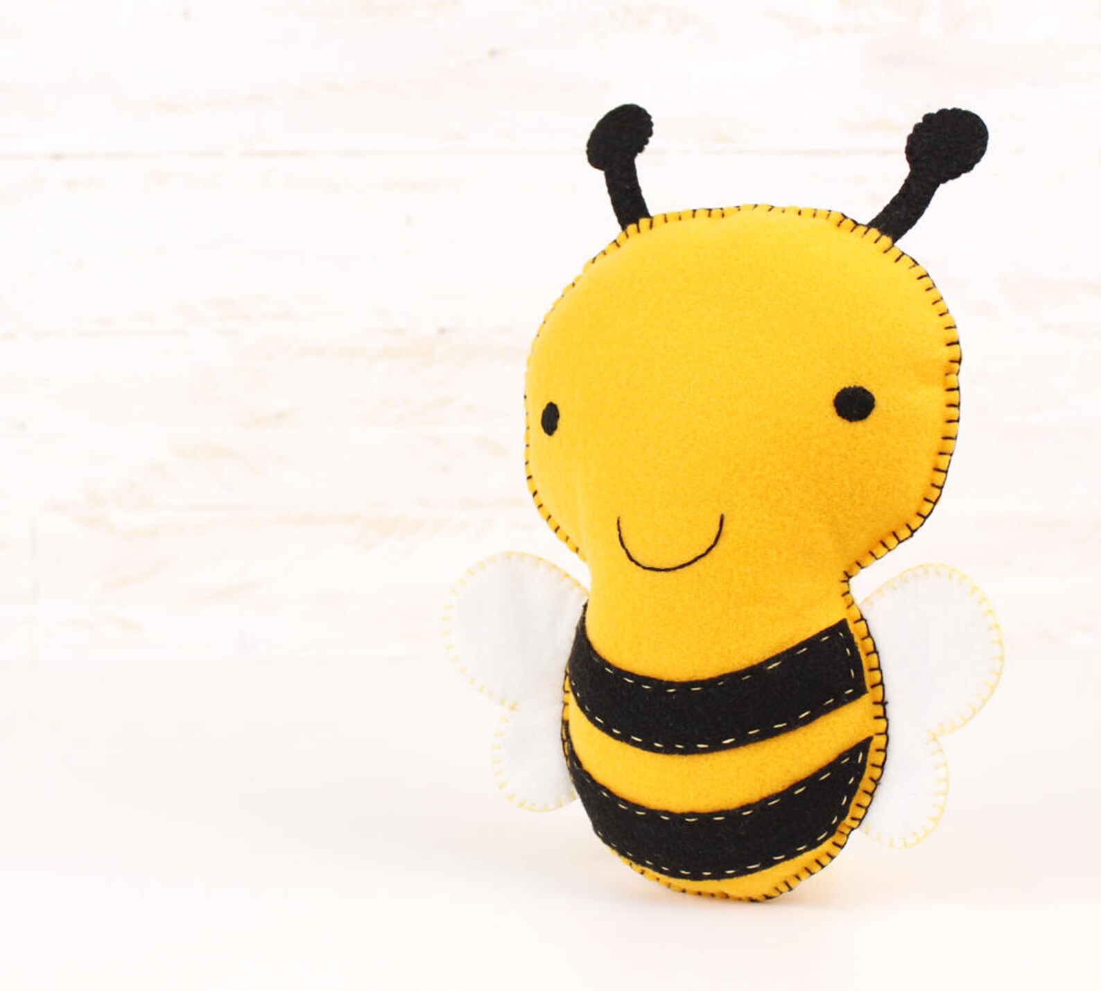 Bumblebee Sewing Pattern Stuffed Felt Bee Plushie Pattern - Etsy UK