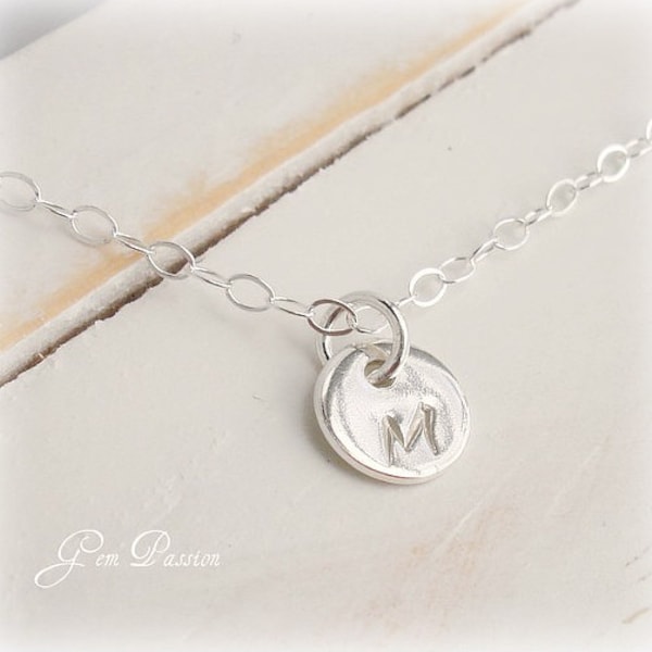 Silver Disc Necklace - Etsy