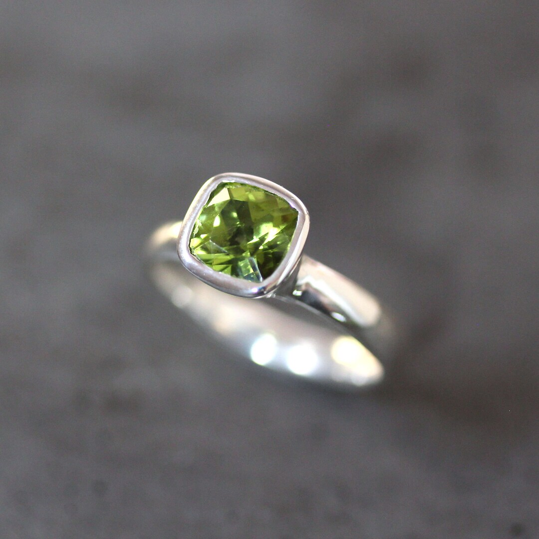 Green Peridot Ring, Square Cushion Peridot Gemstone August Birthstone ...