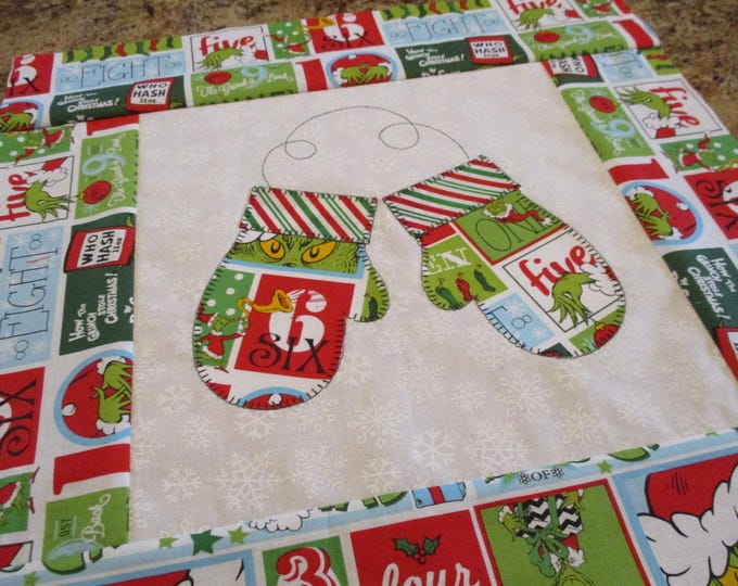 Grinch Quilt Block Appliqued Quilt Block Unfinished Table Topper Grinch ...