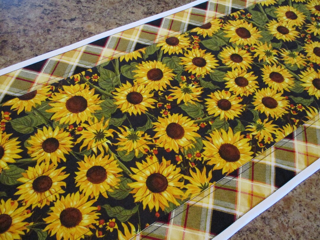 Quilted Table Runner Sunflower Table Runner Sunflower Table Topper ...