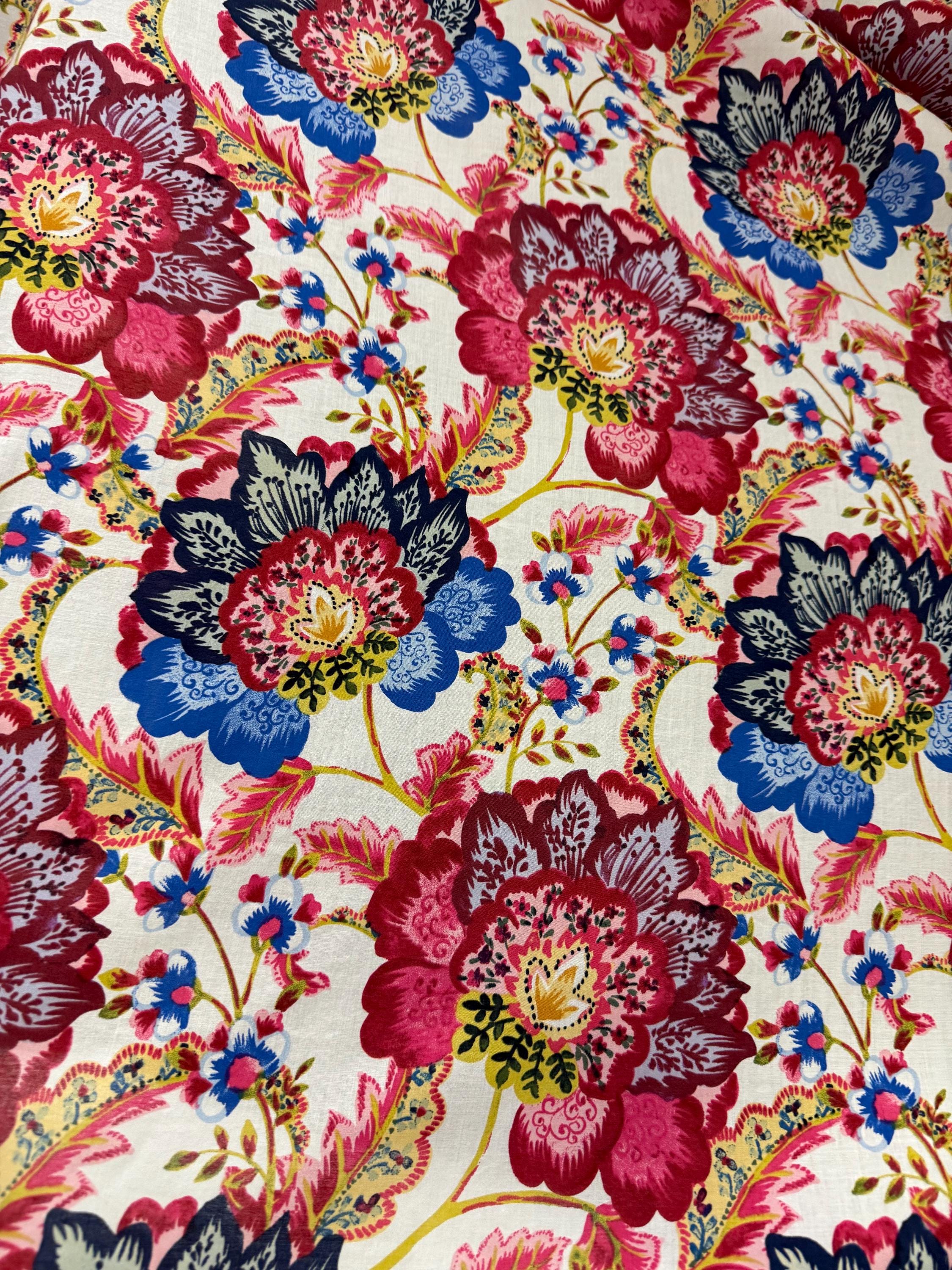 Floral Rayon Challis Fabric: Lightweight Woven, 58